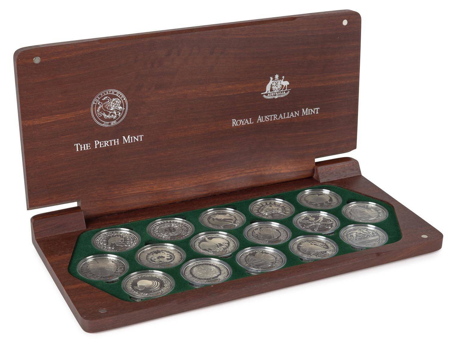 FIVE DOLLARS: $5 'The Sydney 2000 Olympic Silver Coin Collection', set ...