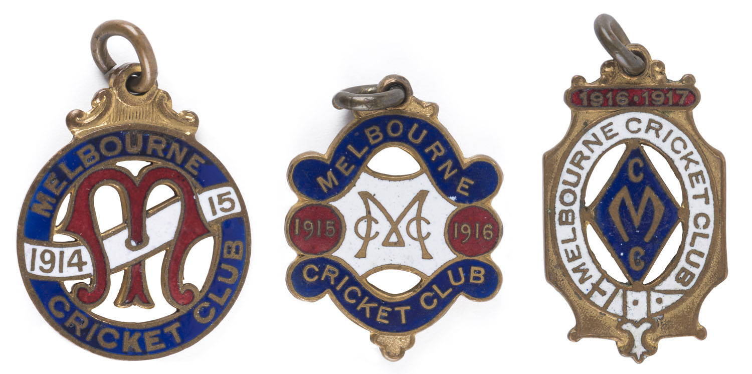 MELBOURNE CRICKET CLUB, 1914-15 membership medallion, made by Stokes ...