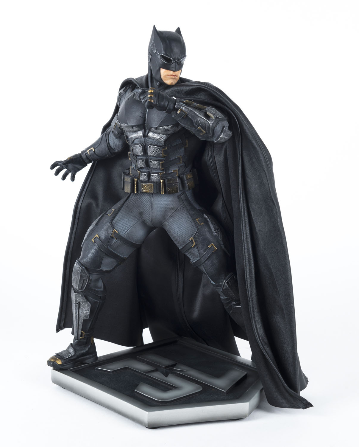 BATMAN DC Comics Batman Tactical Suit DC Collectibles direct from the source limited edition in original box