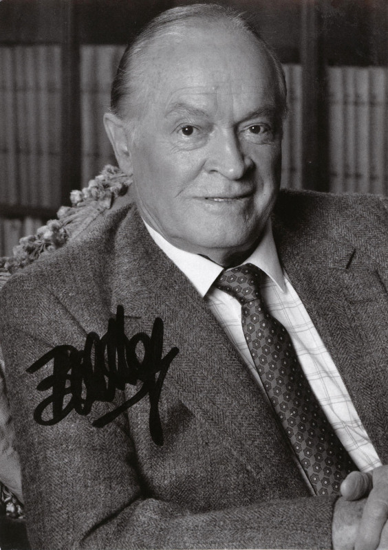 MALE ENTERTAINERS MUSICIANS Autographs Of 1930s 2000s Era Performers