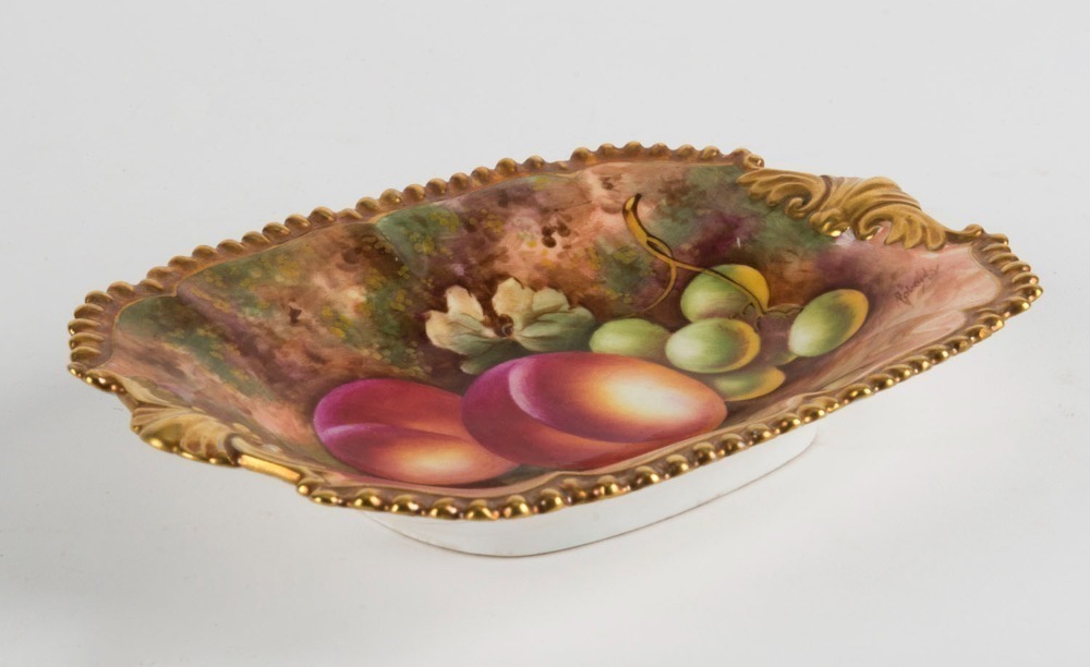ROYAL WORCESTER English porcelain sweet meat dish, with hand-painted ...