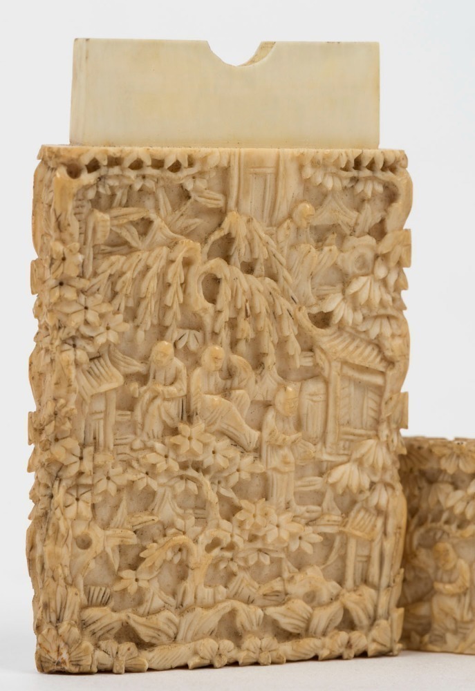 An antique Chinese carved ivory calling card case, Qing Dynasty, 19th ...