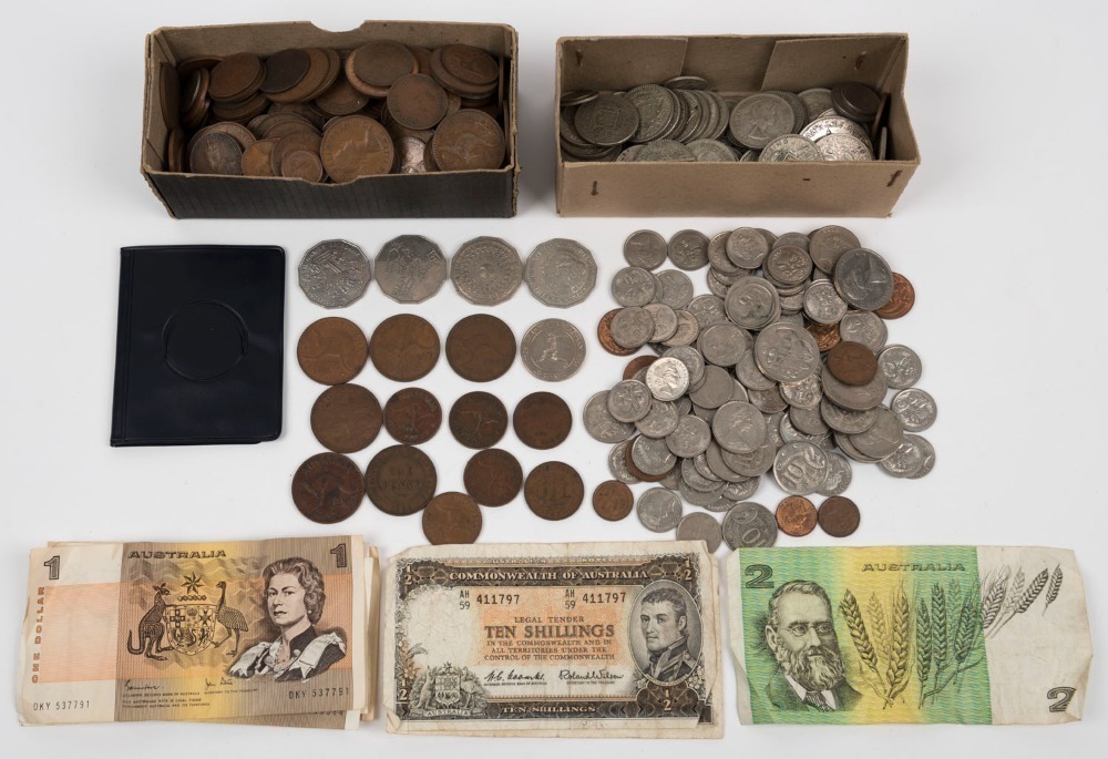 COIN AND BANKNOTE COLLECTION Pre-decimal accumulation, copper and ...