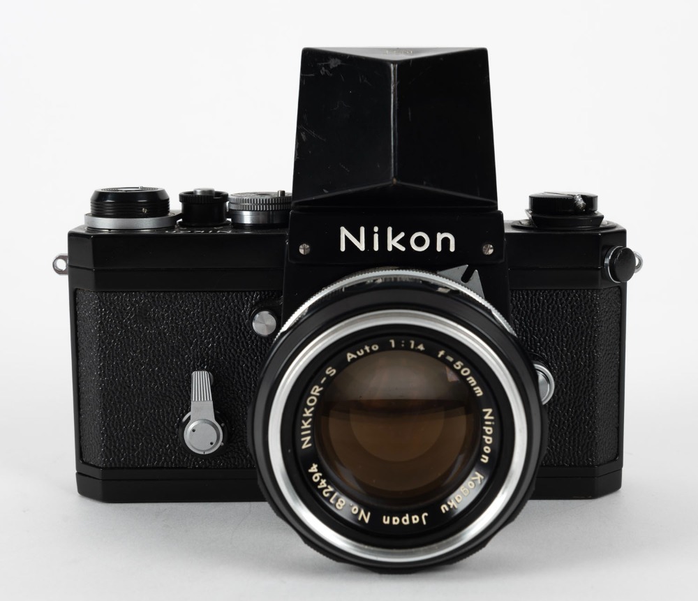 NIPPON KOGAKU: Black-body Nikon F SLR camera [#7009505], circa 1969 ...