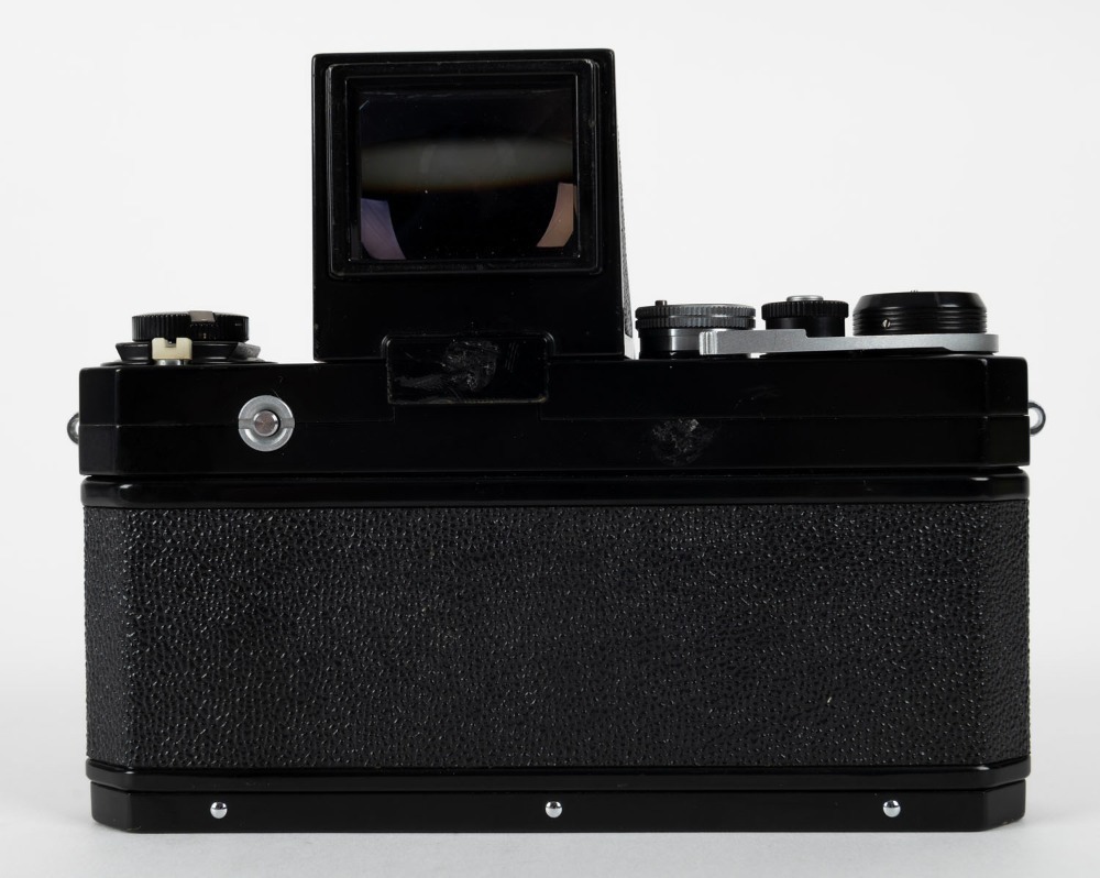 NIPPON KOGAKU: Black-body Nikon F SLR camera [#7009505], circa 1969 ...