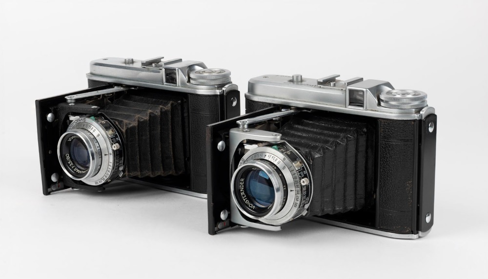 VOIGTLÄNDER: Two vertical-folding cameras - one 1950 Perkeo II with ...