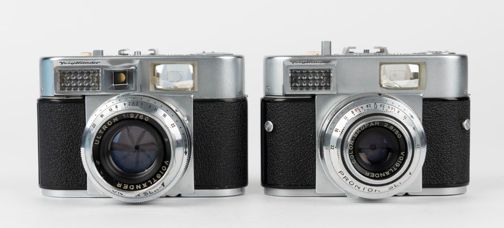 VOIGTLÄNDER: Two circa 1960 35mm cameras - one Vitomatic IIa with ...