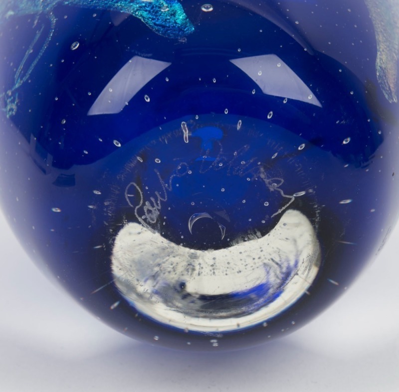 PAULINE DELANEY blue sommerso art glass vase with silver and iridescent ...