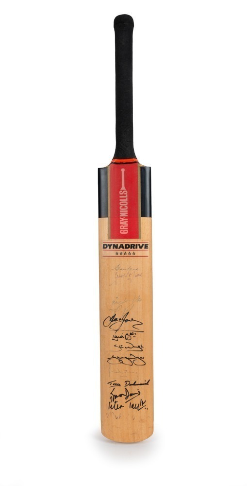A full-size Gray Nicolls GN TWIN SCOOP cricket bat signed by a circa ...