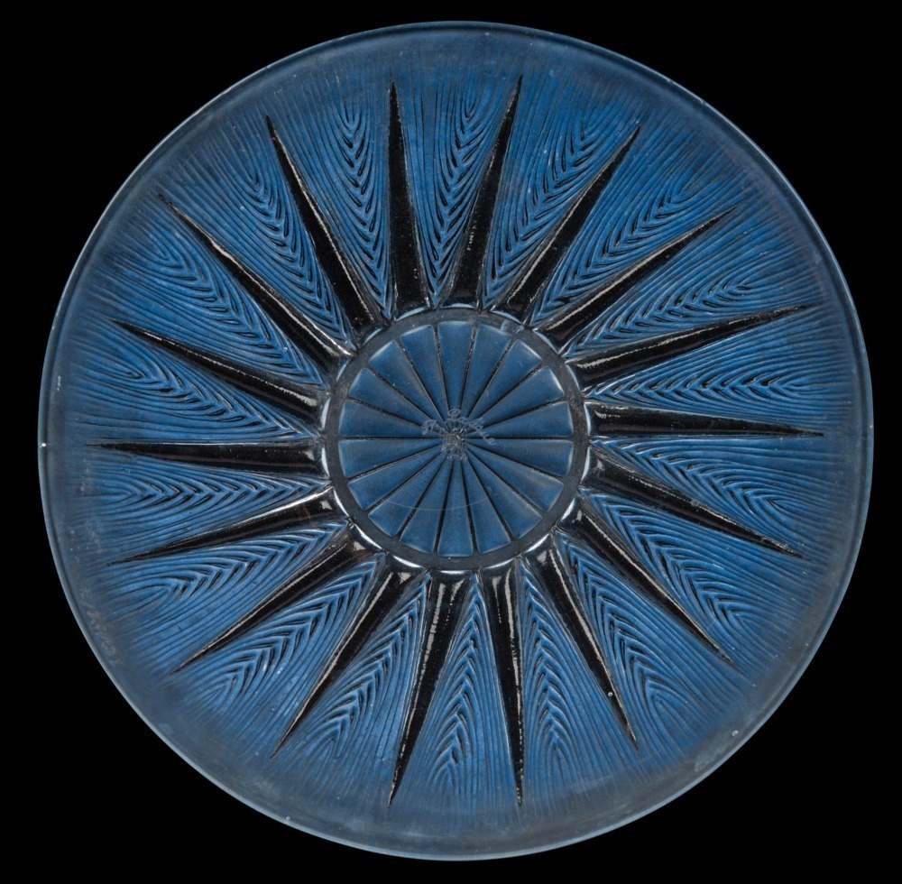 LALIQUE Epis pattern French glass plate with blue stained finish ...