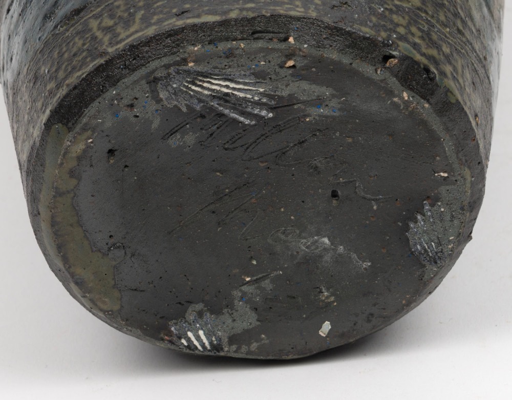 MILTON MOON studio pottery vase signed Milton Moon , 24cm high