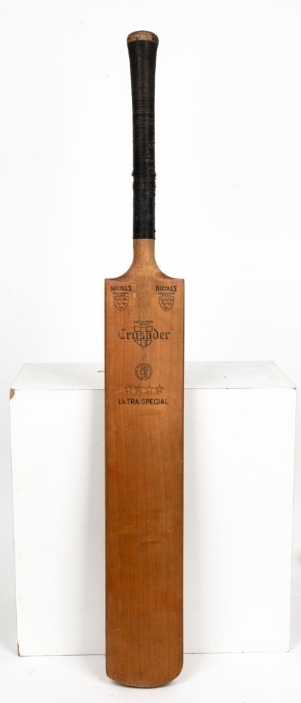 1948 AUSTRALIAN TOUR TO ENGLAND: Full size Gray-Nicolls - Crusader ...