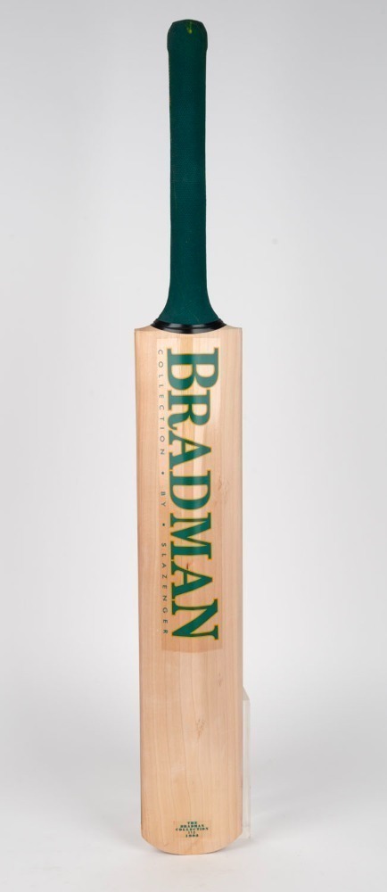 A full-sized Slazenger THE BRADMAN COLLECTION - THE LEGEND LIMITED ...