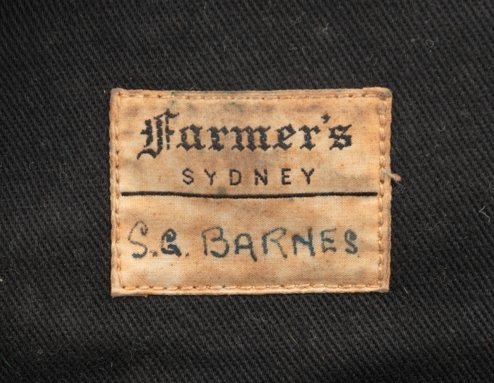 THE 1948 AUSTRALIAN TEST TEAM BAGGY GREEN CAP WORN BY SID BARNES: Green ...