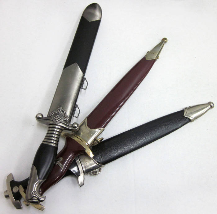 WW2 EDGED WEAPONS: assortment of accurate REPLICA Nazi German daggers ...