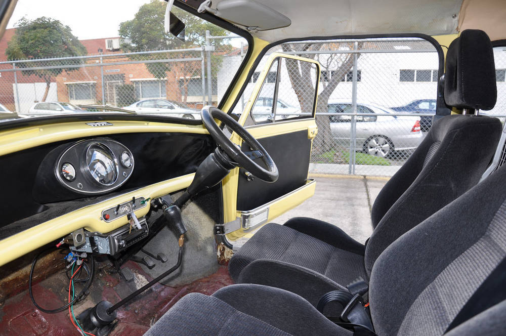 1969 Morris Mini panel van Vin no. YJBAV4R1798 Engine no. 10YTUH20609