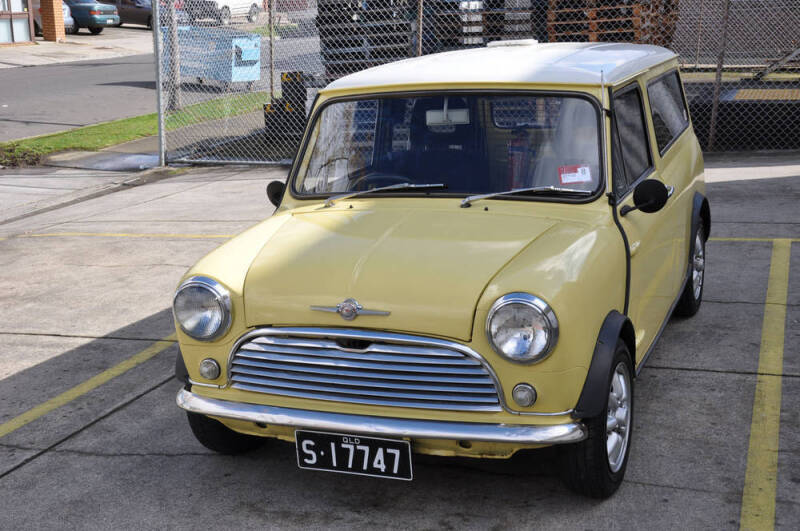 1969 Morris Mini panel van Vin no. YJBAV4R1798 Engine no. 10YTUH20609